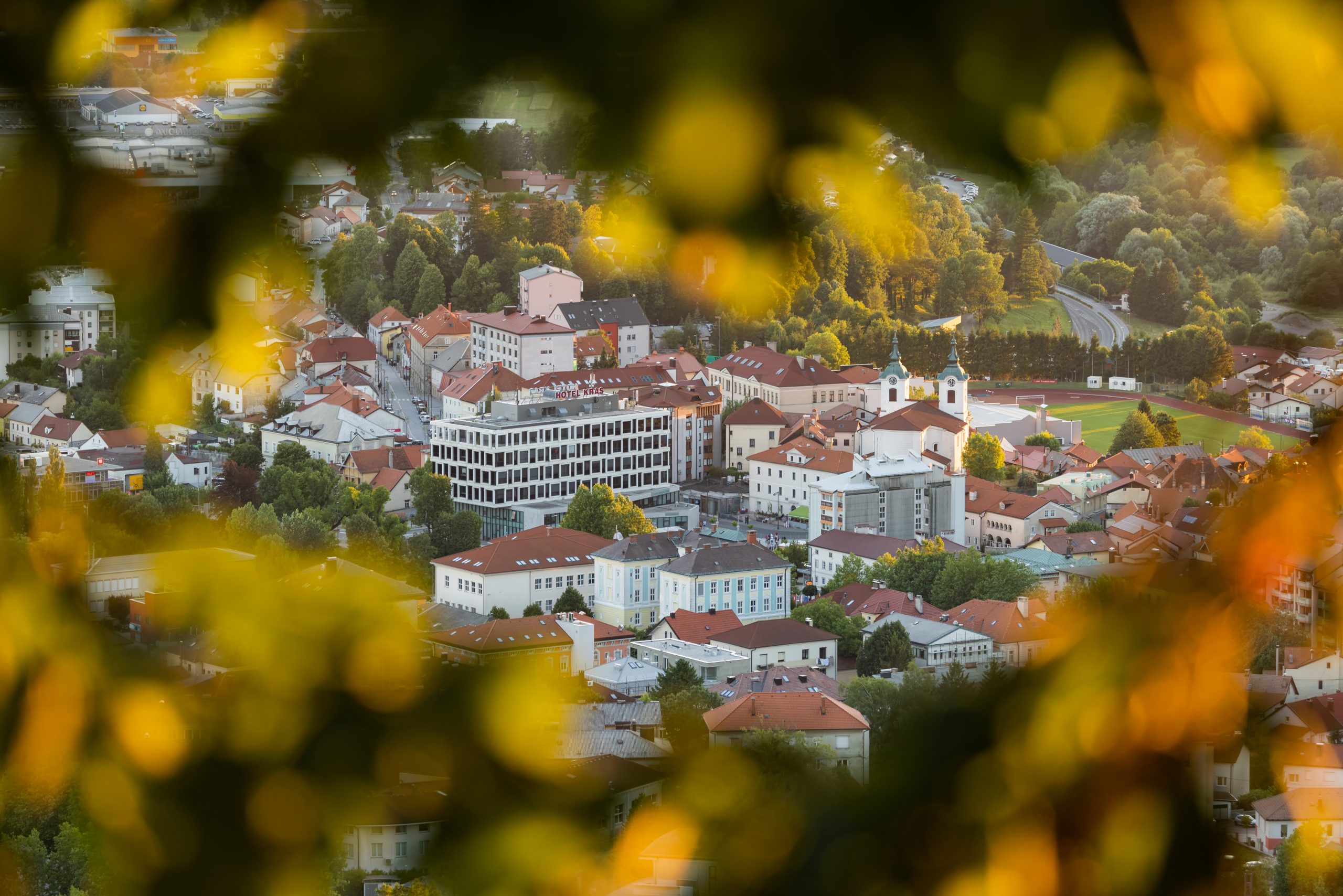 Naslovna stran - Visit Postojna